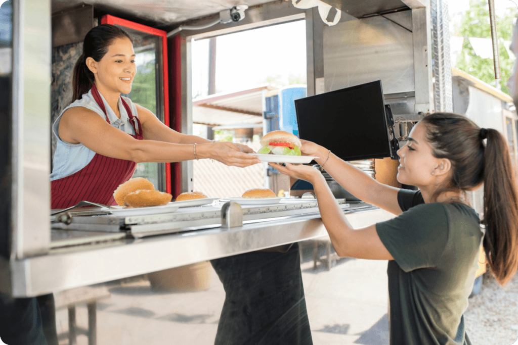 Restaurant Tipping 101: Essential Etiquette and Policies Explained